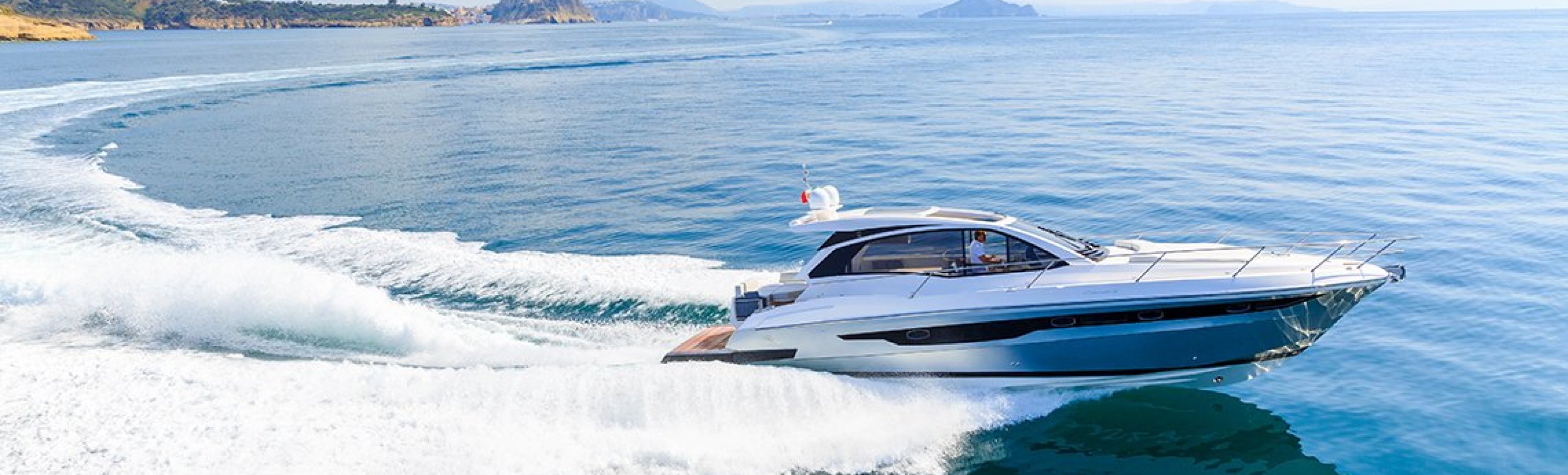 Guide: Bow and stern thrusters for recreational boats - Sleipner Group