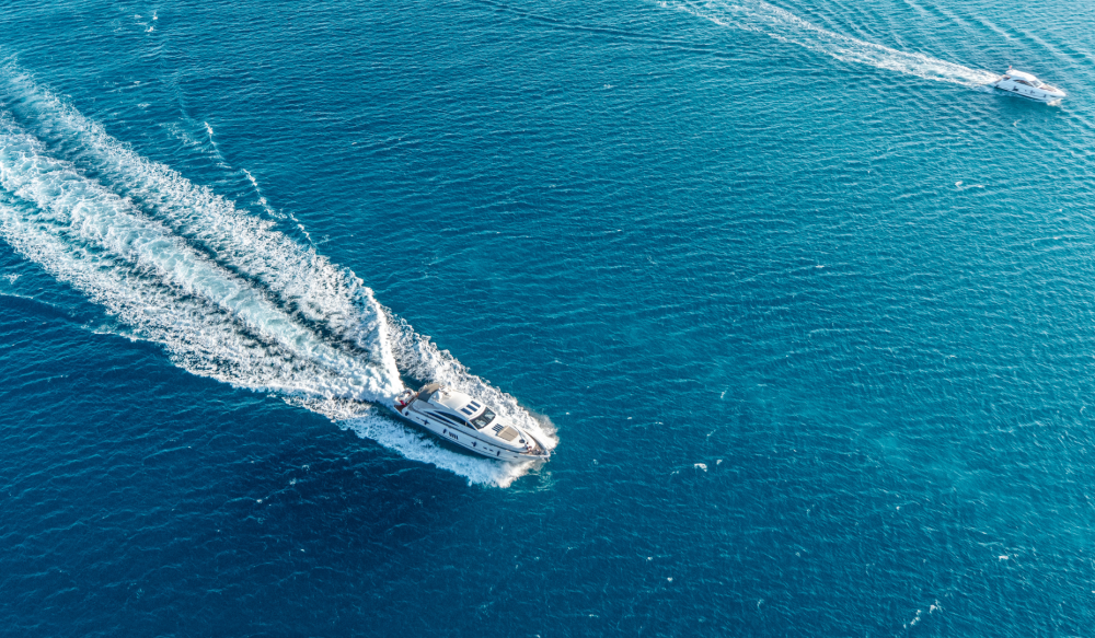 Vector Fins™ stabilization system for recreational yachts