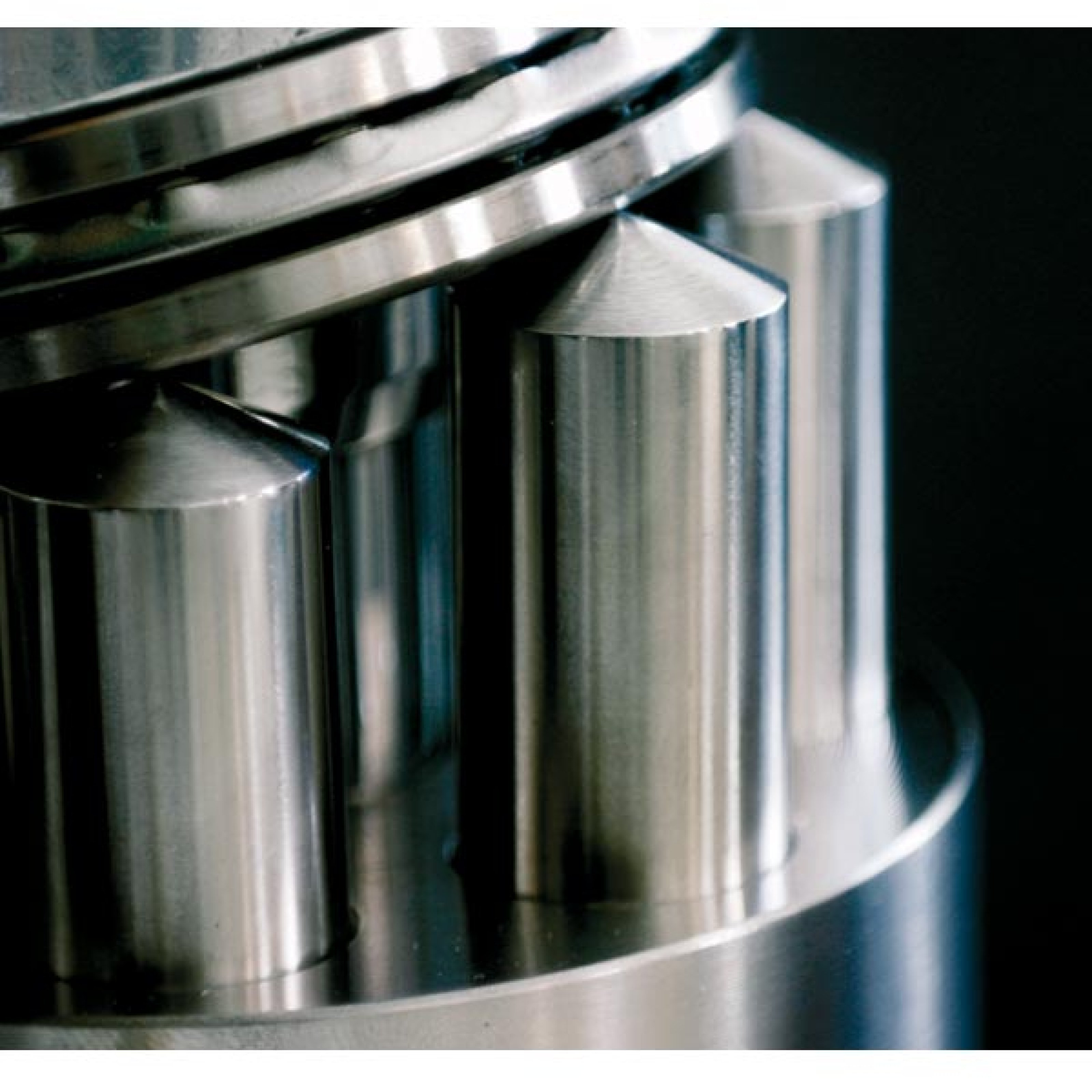 Helm pump, hydraulic steering 70cm³ with flange - Sleipner Group