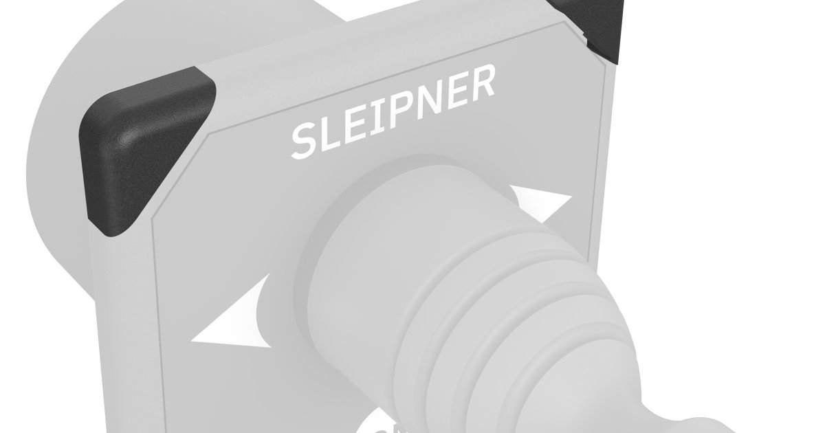 Corner casing for panels